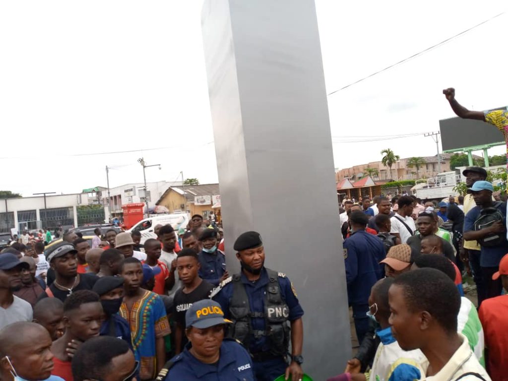Kinshasa : "Le monument sur Bakayayu a été planté par le bourgmestre de ...