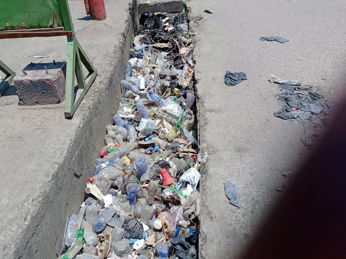 Ngaliema/Pompage : les caniveaux de l'avenue Mama Yemo transformés en ...