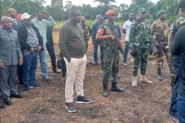 Esu-Tshopo : le ministre Muhindo Nzangi lance la formation ...