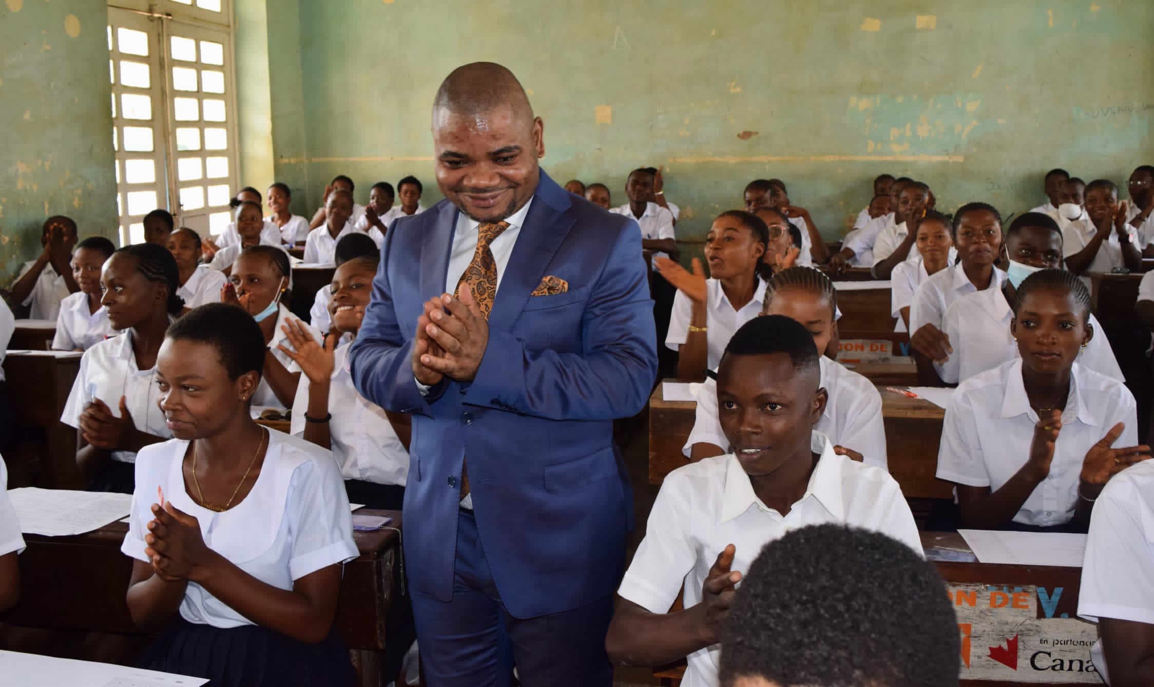 Exetat 2024 : plus de 29.000 candidats dont 9 618 filles participent ...