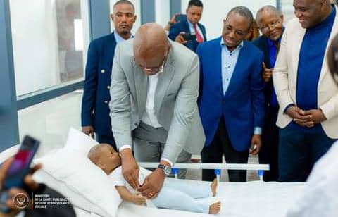 Riposte contre le Mpox : le ministre de la Santé fait un don de 900 ...